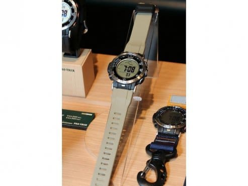 Pro Trek PRW-30 Series with STN LCD: Smaller than PRW-3000 - G-Central ...