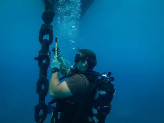 U.S. military (Navy and Marine) divers and soldiers wearing G-Shock ...